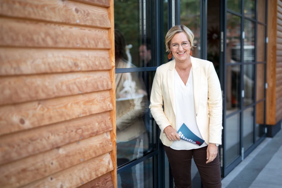 Rosa Lyon: "ZiB"-Moderatorin mit markanter Stimme