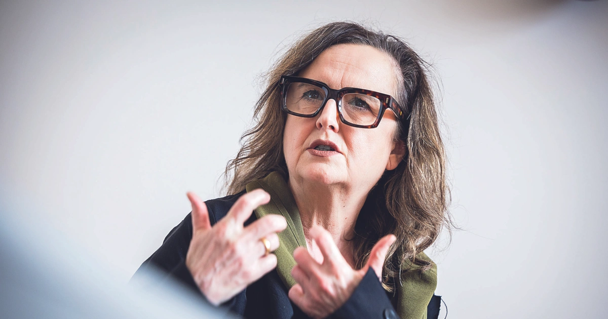 „ICH BIN DIE HÜTERIN DES GOLD- UND DES DATENSCHATZES“ EDELTRAUD ...