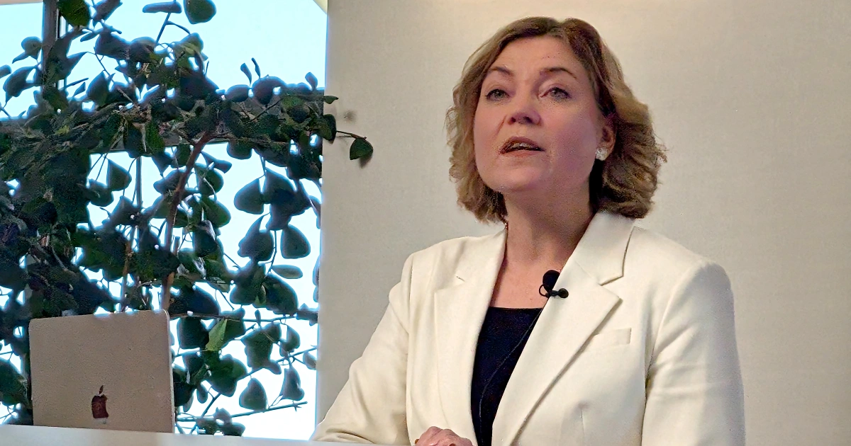 Anneler sikiş the pics on the website are actually of her