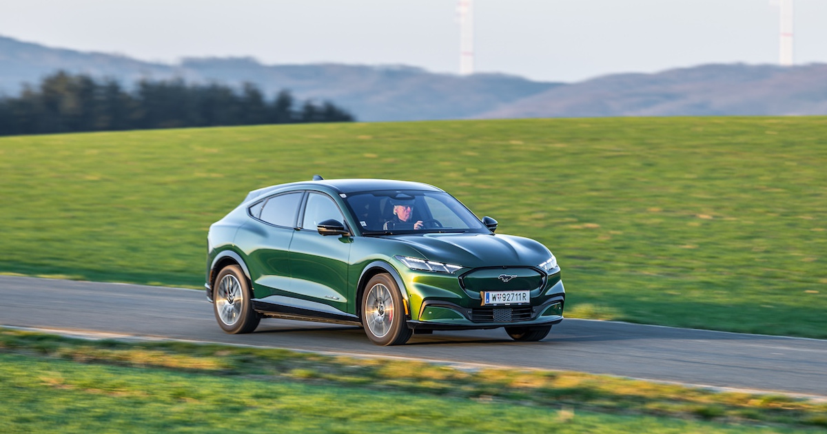 Ford Mustang Mach-E AWD [Test]