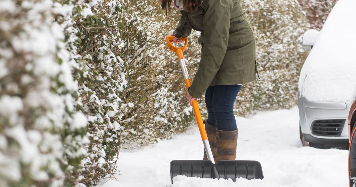 So geht das Schneeschaufeln nicht auf Rücken und Herz